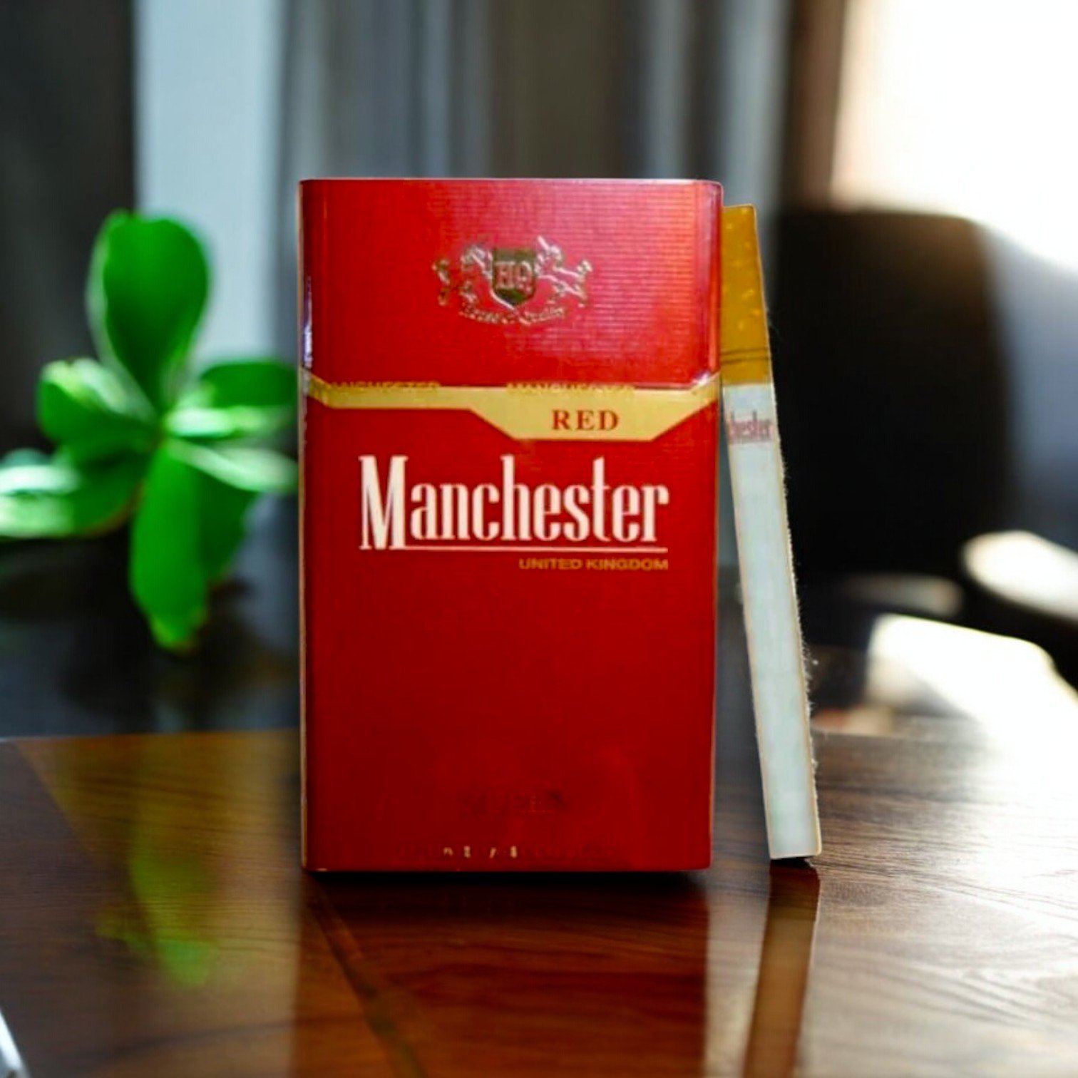 Manchester Red Queen - Me-Dutyfree